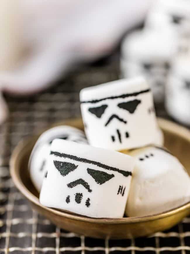 White Hot Chocolate with Stormtrooper Marshmallows Recipe - The Cookie ...