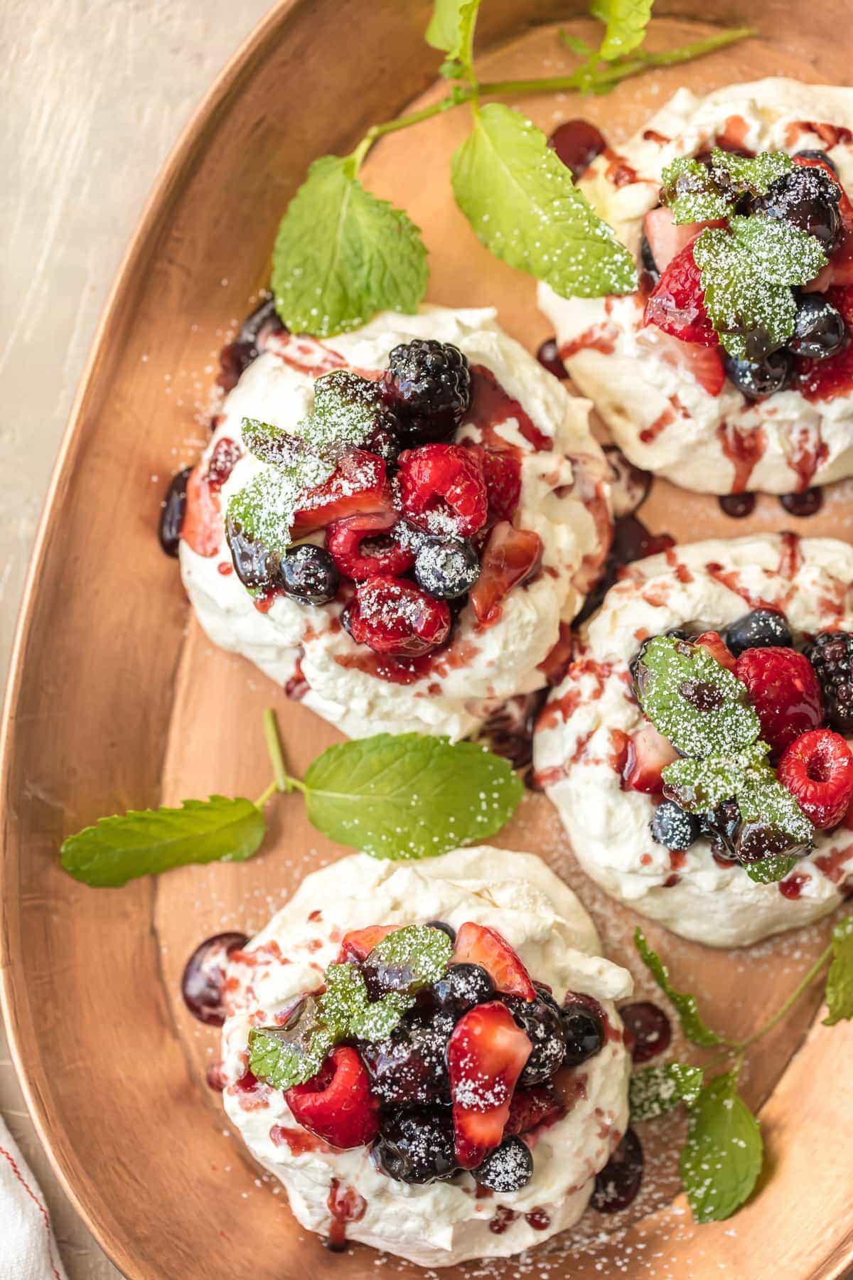 Mini Pavlova Recipe - The Cookie Rookie