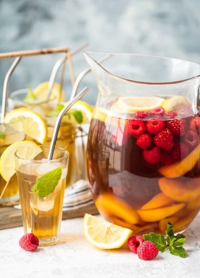 Moscato Sangria Recipe - Sweet Tea Sangria - The Cookie Rookie
