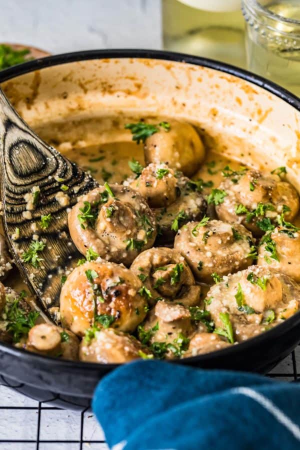 Creamy Garlic Mushrooms Recipe - The Cookie Rookie® (VIDEO!)