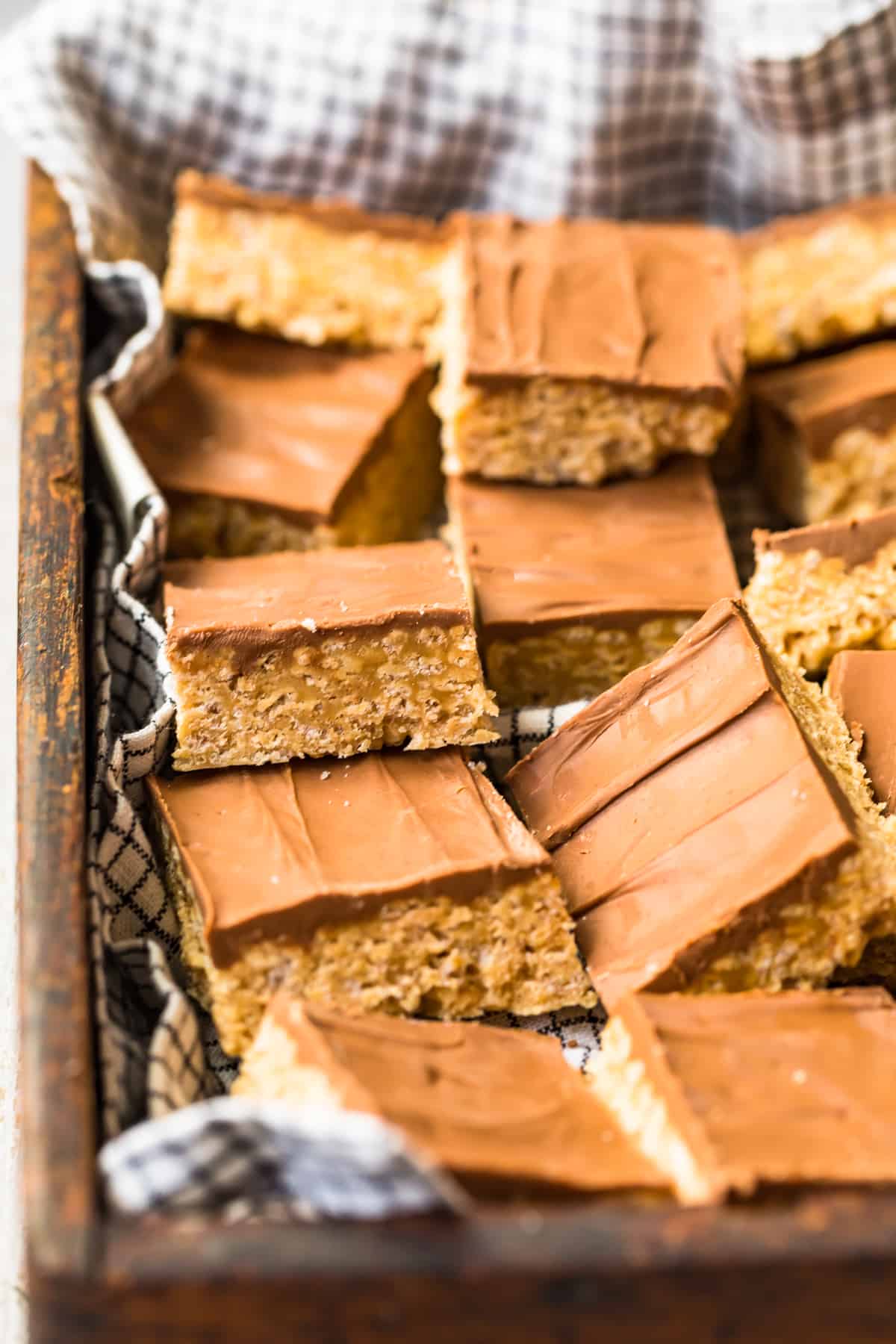 Homemade Scotcheroos Recipe - The Cookie Rookie®