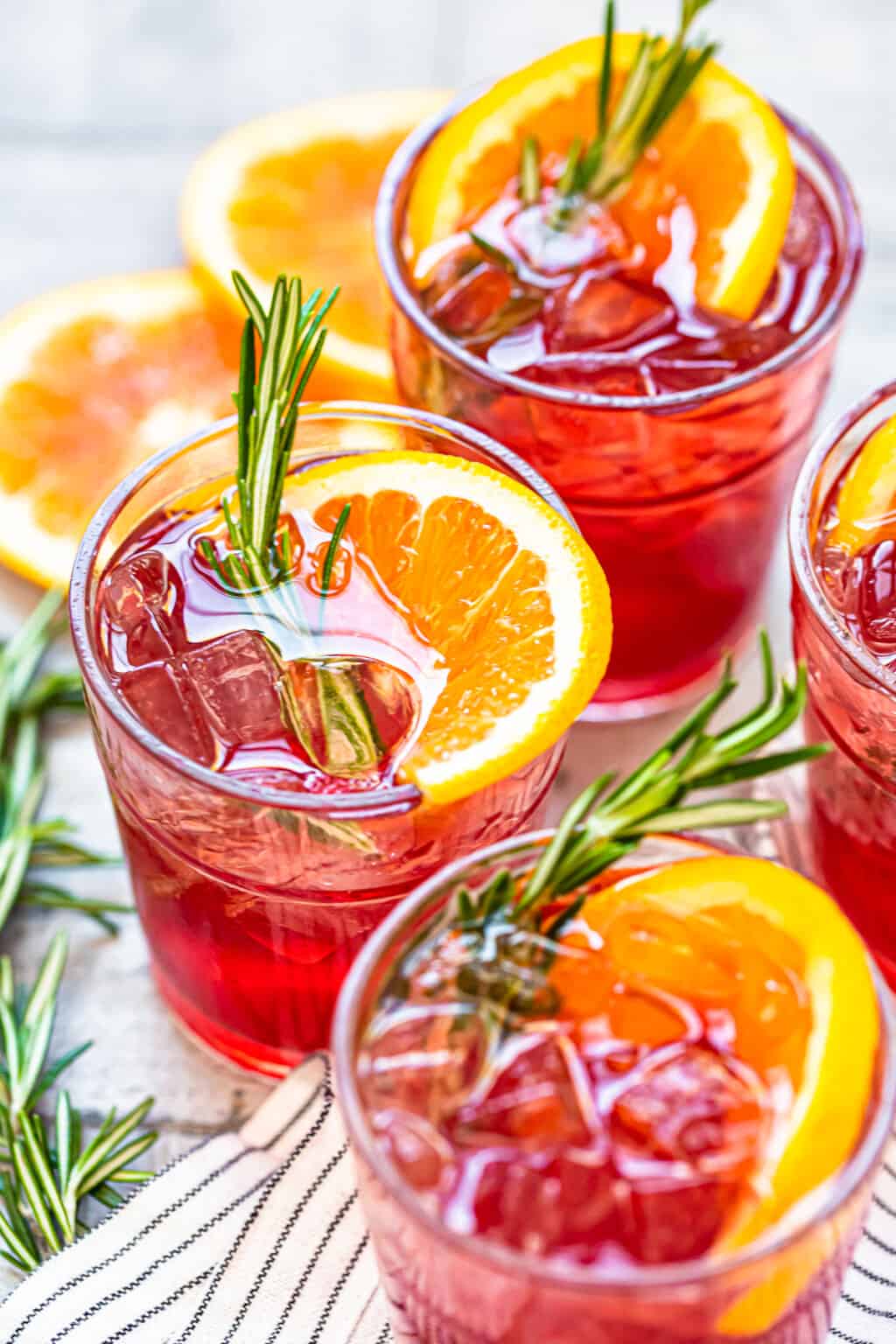 Cranberry Bourbon Smash Recipe - The Cookie Rookie®