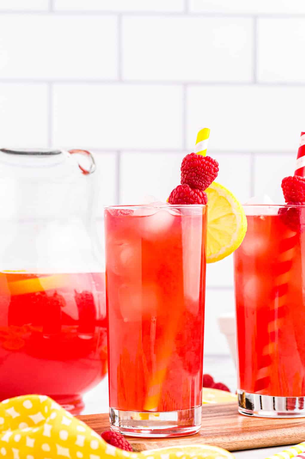 Raspberry Lemonade Recipe - The Cookie Rookie®