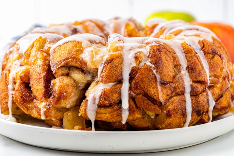 Apple Pie Monkey Bread (3 Ingredients) Recipe - The Cookie Rookie®