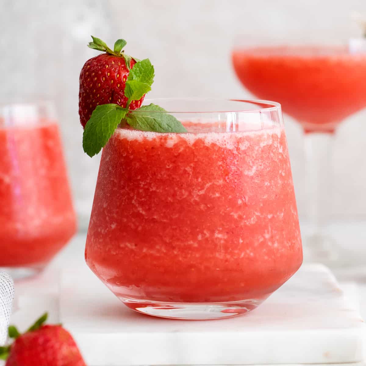 Strawberry Palomas Recipe - The Cookie Rookie®