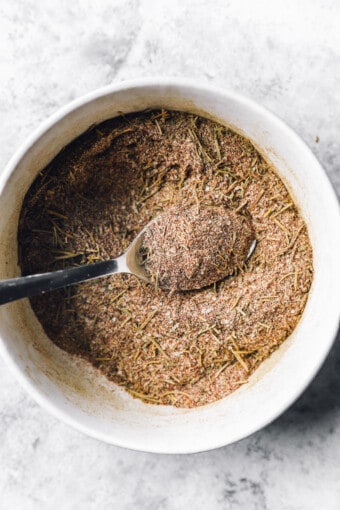 Turkey Rub (Thanksgiving Turkey Seasoning) Recipe - The Cookie Rookie®