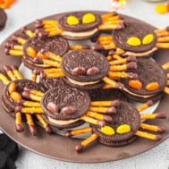 Oreo Spiders Recipe - The Cookie Rookie®