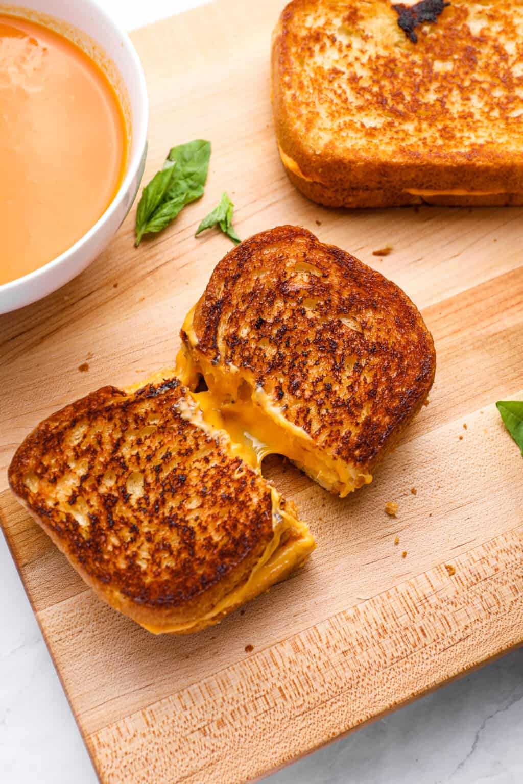 Grilled Cheese Recipe - The Cookie Rookie®