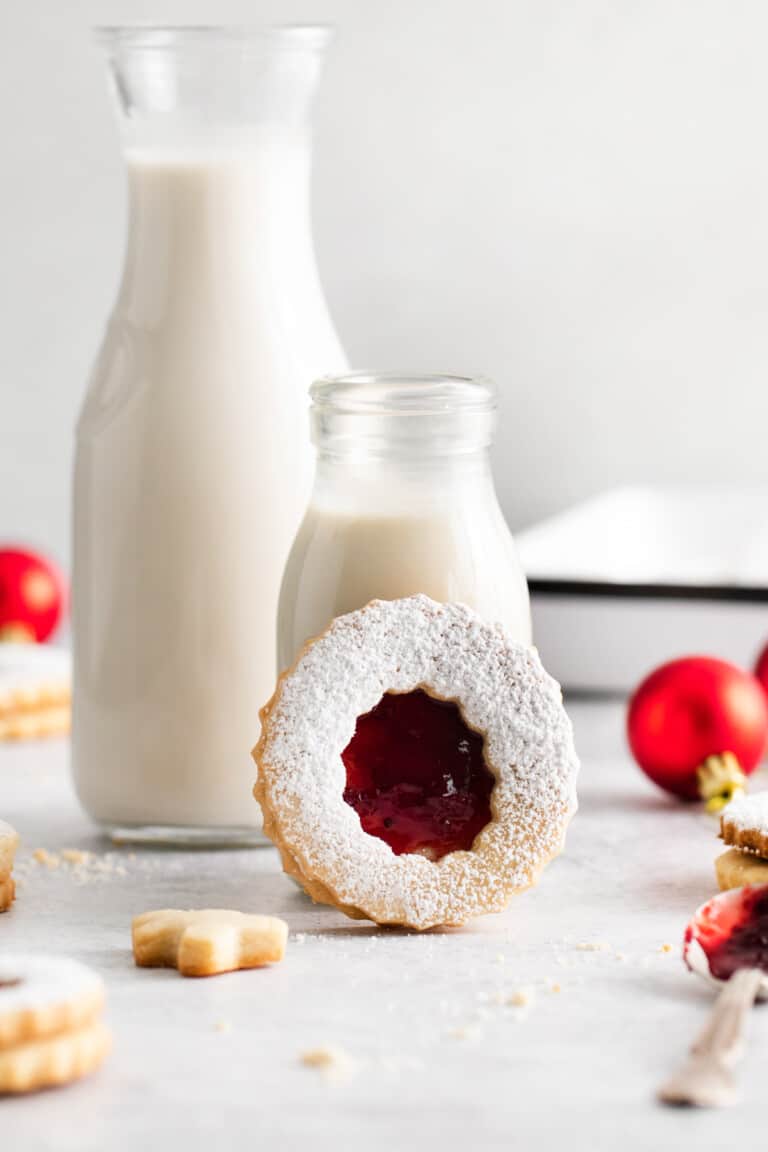 Linzer Cookies Recipe - The Cookie Rookie®
