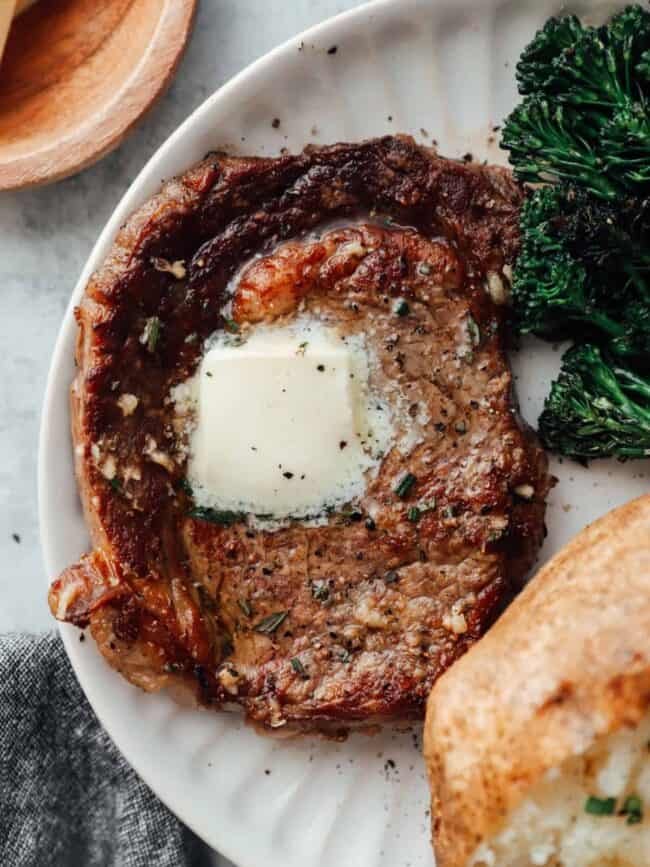 How to Cook Ribeye Steak (Pan-Seared Ribeye) - The Cookie Rookie®