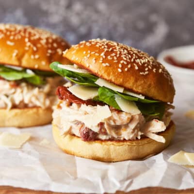 Chicken Alfredo Sandwich (Crockpot Recipe) - The Cookie Rookie®
