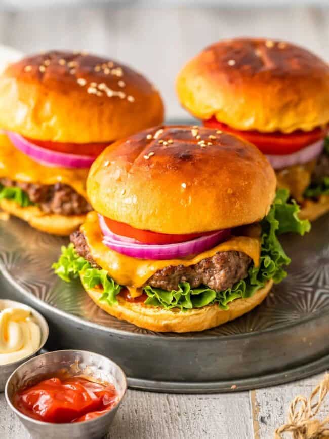 Baked Hamburgers Recipe (How to Cook Burgers in the Oven) - (VIDEO!!)