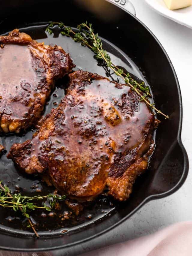 How to Cook Steak in the Oven (So Juicy!) - The Cookie Rookie®