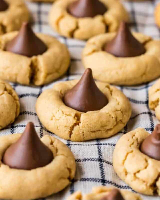 Hershey Kiss Cookies Recipe - The Cookie Rookie®