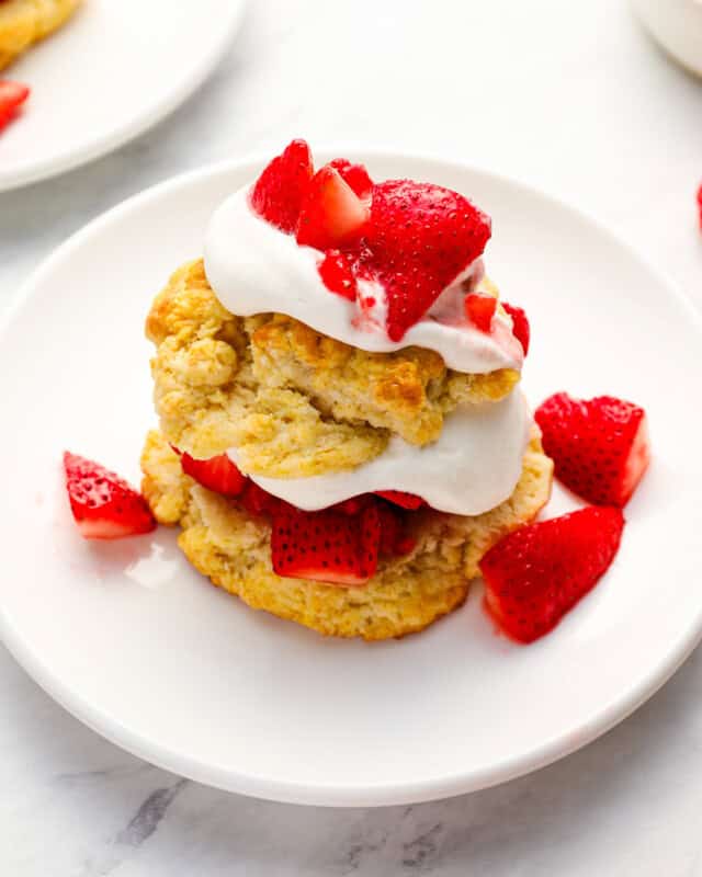 Strawberry Shortcake Recipe - The Cookie Rookie®