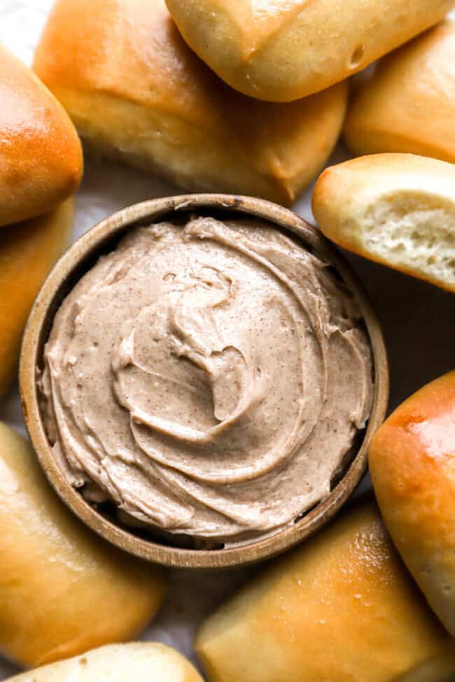 Texas Roadhouse Butter Recipe - The Cookie Rookie®