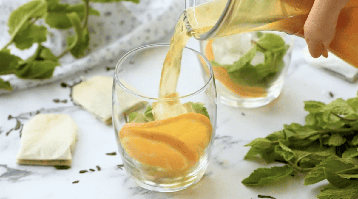 How to Make Southern Homemade Sweet Tea - The Cookie Rookie®