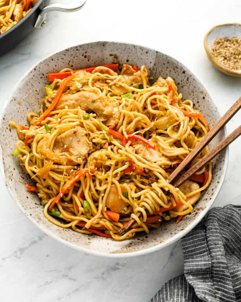 Chicken Chow Mein - The Cookie Rookie®